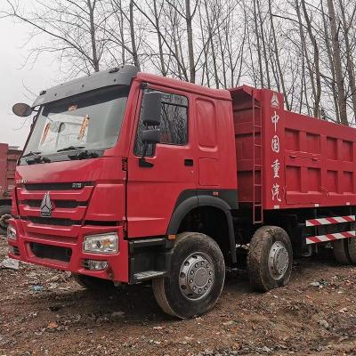 Cina 10.2 tonnellate usato HOWO 371HP Dump Truck a destra 8X2 Tipper Truck per l'estrazione mineraria 30 tonnellate in vendita