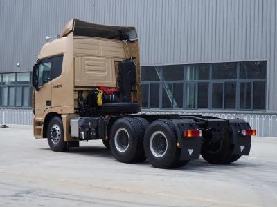 Cina 6X4 ruota motrice in buone condizioni HOWO camion trattore 371/375HP 99% GCC certificato pneumatici in vendita