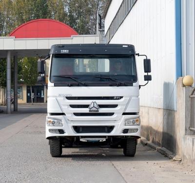 中国 450hp 重量 Sinotruk HOWO 4X2 トラクターヘッド プライムムーバー トラック 最大トルク 販売のため