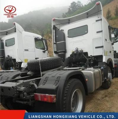 Cina Sinotruk HOWO 450HP 6X4 Tractor Head Truck con finestra manuale in Sudafrica in vendita