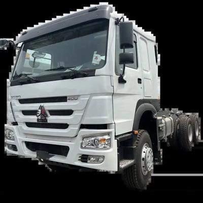 China Tubeless Tires and ＞8L Engine Capacity Foton Auman Tractor Truck for Performance for sale