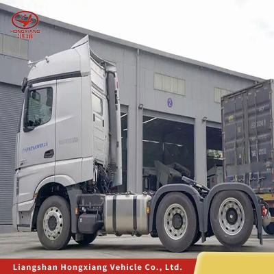 Cina Sinotruck HOWO Camionetto a testa di trattore con ruota motrice 6×4 e personalizzazione in vendita
