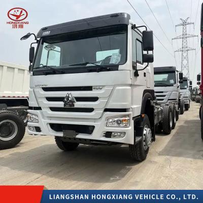 Cina Camion-trattore con rimorchio Dongfeng con coppia massima Nm 500-1000nm e capacità del motore> 8L in vendita