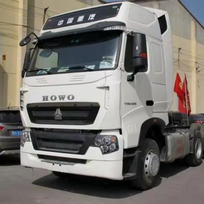 Cina 10 pneumatici trattore camion Sinotruk HOWO T7h CNG 6X4 camion capo rimorchio personalizzazione in vendita
