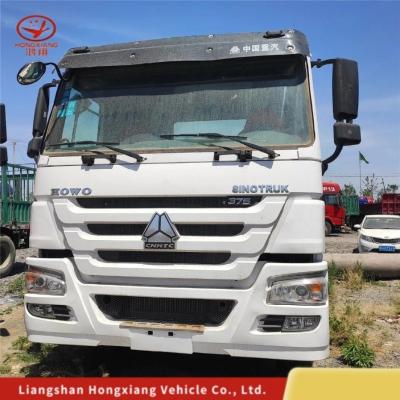 中国 1年 販売後サービス CNG 6X4 トラクター HOWO T7 Euro 5 トラクターの頭部と座席 ≤5 販売のため
