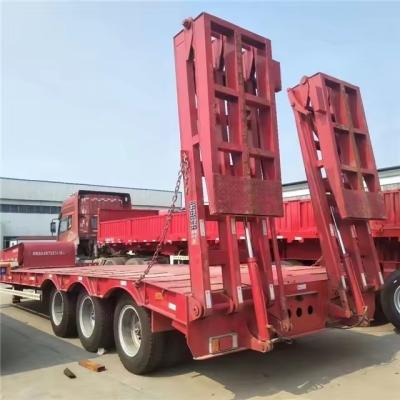 China 13m Lowbed Truck 60 Ton Semi Trailer Transport Lowbed Semi Truck Trailer 3 Axle Gooseneck Flatbed Trailer for sale