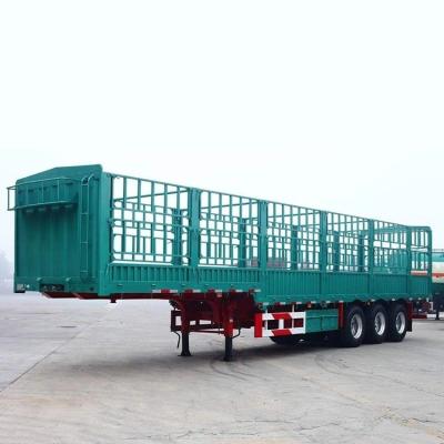 Cina 3 assi Bar di magazzino Semirimorchio Trasporto di bestiame con classe leggera in vendita