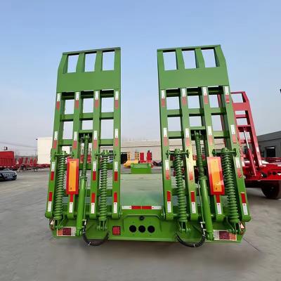 China Reboque de cama baixa de auto-dumping com capacidade de carga de 120 t e função de auto-dumping à venda