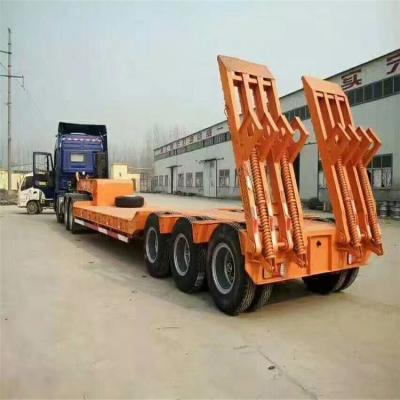 China 12 m platbed platbed vracht half-trailers met 3 assen gooseneck transport laag bed Te koop