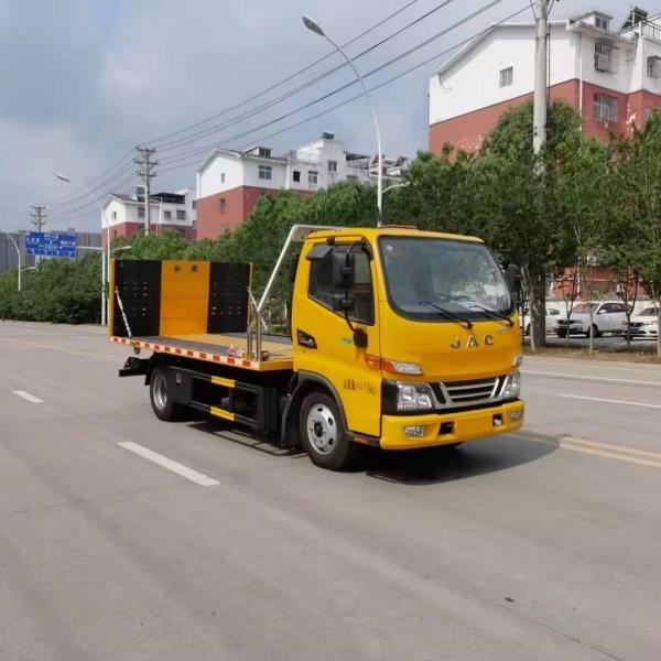 Quality 4X2 Flat Bed Recovery Truck for Vehicle Transport Customizable Chinese Wrecker Trailer for sale