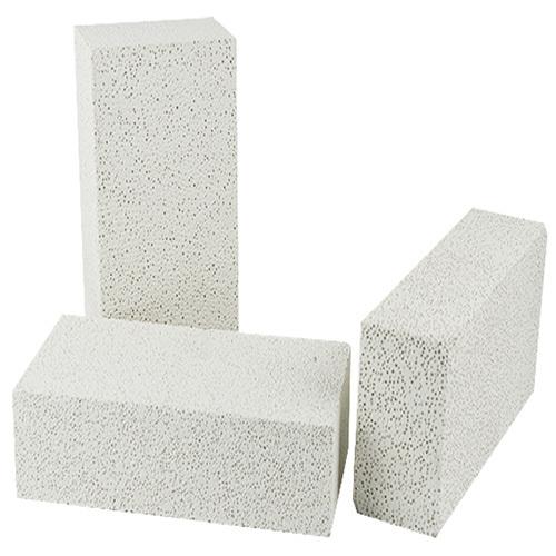 Quality Low Density 0.8g/cm3 Mullite Insulation Brick with High Al2O3 Content 40-70% and Customizable Size 230*114*65mm for sale