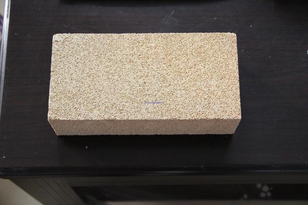 Quality Lightweight Fire Clay Insulation Bricks Low Thermal Conductivity And Energy for sale