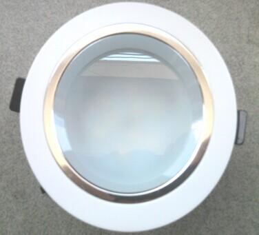 Cina Dimmable ultra sottile IP45 650LM 7W LED ha messo Downlights per la sala riunioni in vendita