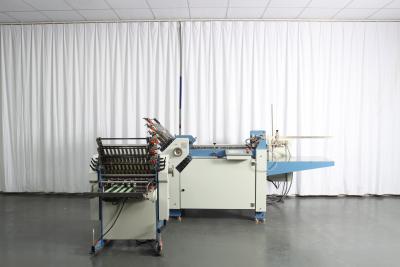 China 380 Volt 3.8KW Electric Paper Folding Machine With Three Hole Suction Wheel for sale