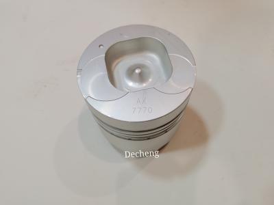 Cina 7770 pistone del ghisa di Isuzu Excavator Engine Parts Dozer 6BG1 in vendita