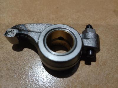 Cina bilanciere ME011292L della valvola del motore di 6D31 4D31 4D32 4D34 6D32 6D34 in vendita