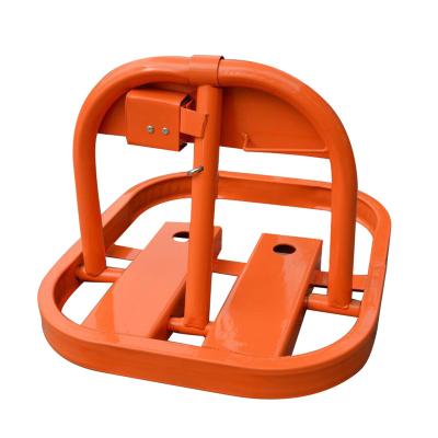 Cina Manual or Smart parking lock Waterproof parking equipment automatic lock Waterproof no parking for cars in vendita