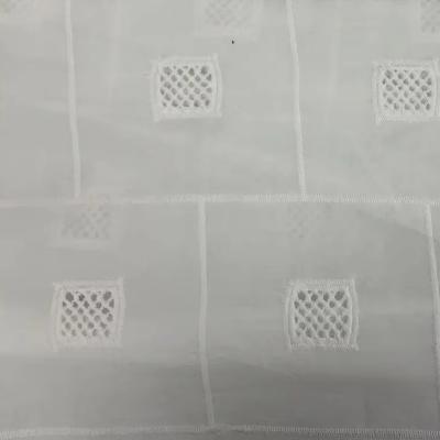 China 100% Cotton White Soft Breathable Lace Fabric Square Pattern Lace for House Decoration for sale
