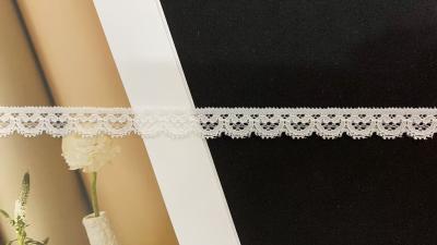 China 1.5cm Delicate Heart Pattern Knitted Lace Trim with Fine Openwork for Saree Border & Garments Accessories for sale