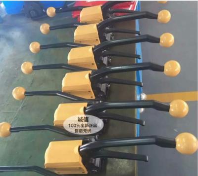 Cina A333 Macchina utensile manuale per reggiatura in acciaio senza fibbia in vendita