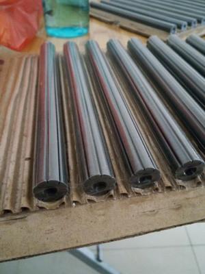 Cina Ferrite Rohi di Impeder dei centri di ferrite per i materiali di consumo del macchinario del laminatoio per tubi in vendita