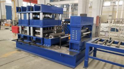 Cina rotolo della guardavia della strada principale del fascio di 310mm-740mm W che forma custodia della macchina in vendita