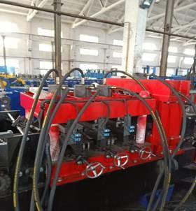 中国 母屋の油圧に打つことのための機械を形作るフル オートCZロール 販売のため