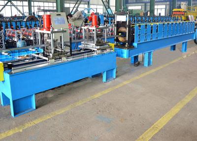 Cina Rotolo di alluminio del perno che forma il rotolo di Manica di Furring del cappello del perno del metallo della macchina che forma macchina in vendita