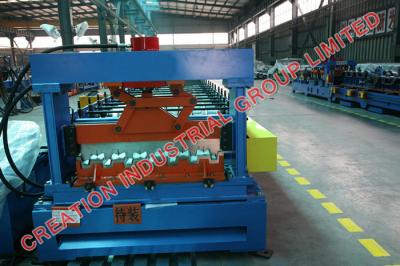 Cina Rotolo ondulato piattaforma galvanizzato che forma macchina con controllo di Mitsubishi SpA in vendita