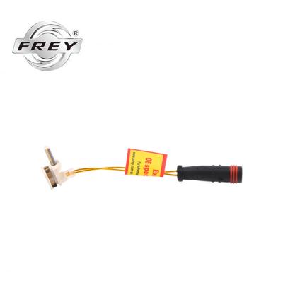Cina Sensore di usura del cuscinetto del freno di W203 W204 Mercedes, 2115401717 pezzi di ricambio automatici elettrici in vendita