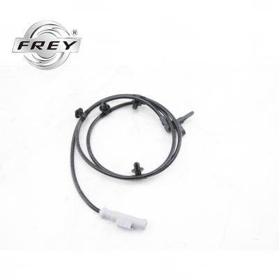China Frey Auto Parts ABS Sensor Rear Wheel Speed Sensor OEM 6394409834  For Mercedes W639 for sale