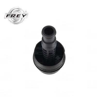 Cina Cappuccio del filtro dell'olio del benz W164 W215 di Mercedes, chiave del filtro dell'olio 2721800038 BMW in vendita