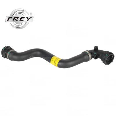 Cina Tubo flessibile pratico dell'acqua del radiatore di BMW E46, tubo flessibile del refrigerante dell'acqua 11531436407 in vendita