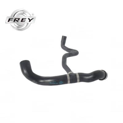 Cina 2035011182 Tubo refrigerante acqua Multi funzione Fit Mercedes Benz W203 in vendita