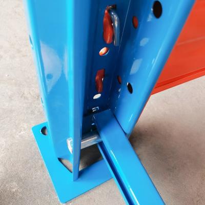 China Sturdy Warehouse Pallet Rack with Rack Safety and Steel Construction Width 1000-3900mm for sale
