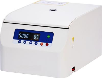 Cina ISO CE Centrifugatrice a bassa velocità 5000 giri al minuto Max 24 tubi per laboratorio in vendita