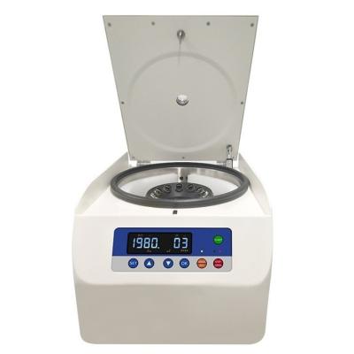 Cina ISO CE Centrifugatrice a bassa velocità 5000 giri al minuto Max 24 tubi per laboratorio in vendita