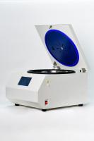 China Biosafety Automatic Decapping Low Speed Small Benchtop Centrifuge for sale