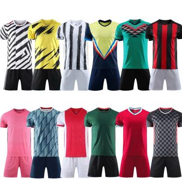 China Customized Soccer Jersey Football Team Wear Uniforms Football Shirts Tank Top Sets Customized With Good Price for sale
