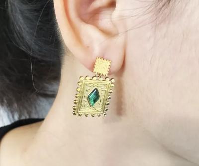 China De in Groene Gem Pendant Earrings Long Pendant-Oorringen van het Nagels18k Gouden Roestvrije staal Te koop