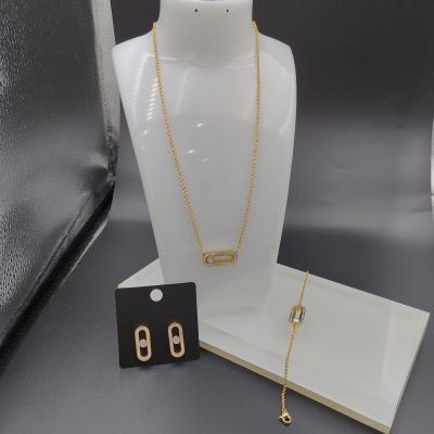 Chine Newest Gold Color Stainless Steel  Earring ,Necklace , Bracelet Sets With Shell For Lady à vendre