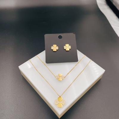 Chine New Arrival Trendy High Polish Newest Gold Color Stainless Steel  Earring ,Necklace , Bracelet Sets With Zirco  For Lady à vendre