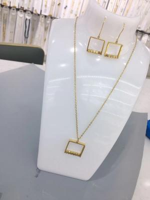 Cina New Arrival Trendy Pearl Double Lines  Newest Gold Color Stainless Steel  Earring ,Necklace , Bracelet Sets  For Lady in vendita