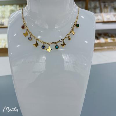 Cina Collana da donna con catena a farfalla, catena color oro in acciaio inossidabile colorato in vendita