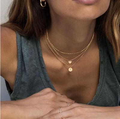 Cina Collana da donna con ciondolo a cuore in acciaio inossidabile a strati per anniversario in vendita