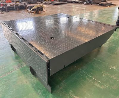 China Heavy Duty Dock Leveler Mechanical For Safe And Efficient Loading for sale