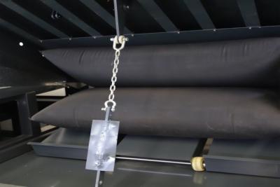 China 50HZ , 750w Warehouse Dock Leveler for Loading and Unloading Area for sale