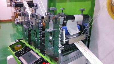 China Rollo para rodar la máquina que corta con tintas de la etiqueta rotatoria de la cinta adhesiva con control del PLC en venta