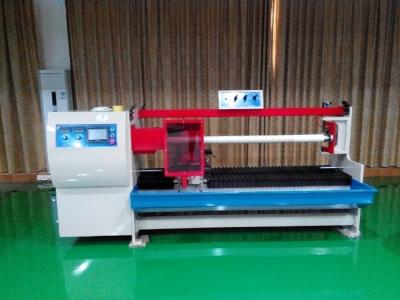 Cina Operazione facile tagliata automatica 380V 50HZ della tagliatrice del rotolo del nastro della schiuma del PE di 3M in vendita