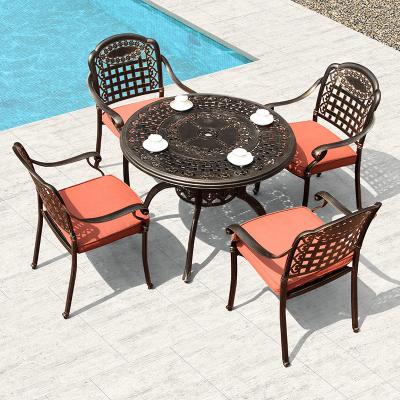 China Patio Outdoor Furniture Leisure Balcony Garden Metal Table and Chairs Sets for Cafe and Dining for sale